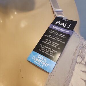 Bali | Intimates & Sleepwear | Nwt Bali Bra 38c Nude Wireless Unlined ...
